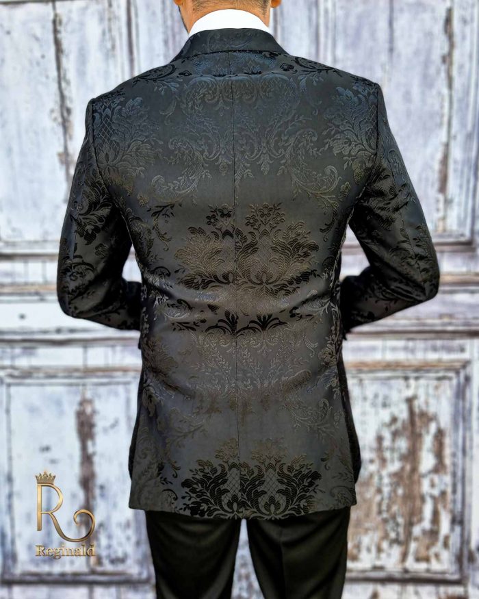 Costume de barbati elegante nunta, botez sau business la moda