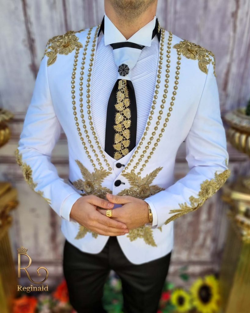 Costum ceremonie barbati Set: Sacou Vesta Pantalon Cravata - C3593