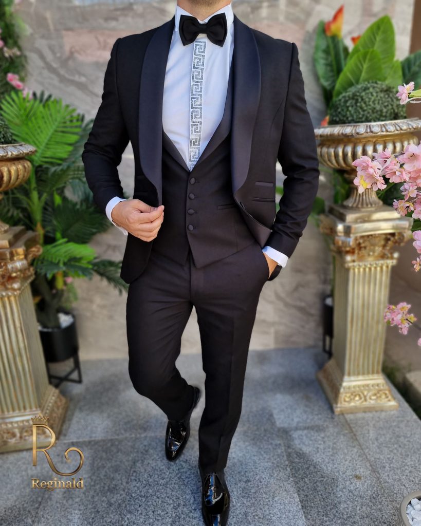 Costume de barbati elegante nunta, botez sau business la moda