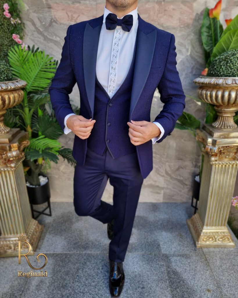 Costume de barbati elegante nunta, botez sau business la moda