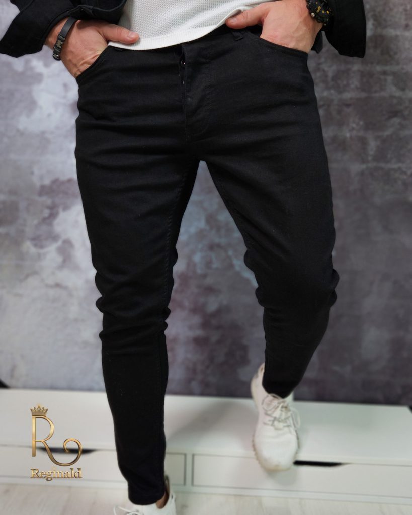 Blugi de barbati slim-fit, conici, rupti, pictati sau cu etichete ...