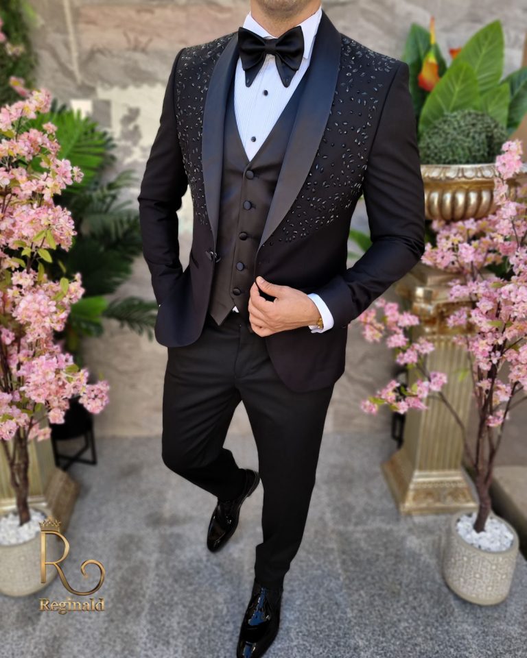 Costum “Zebra Pijama” - pentru femei - Crem- Negru