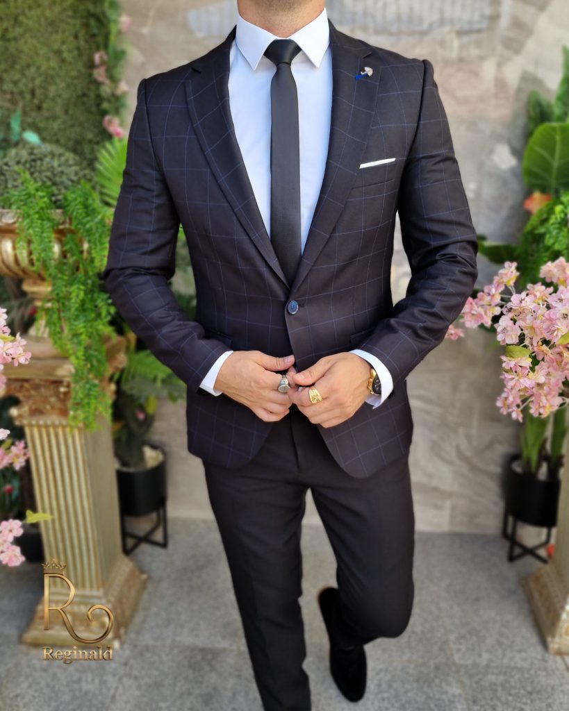 Tinuta neagra 5 piese: Sacou-Pantalon-Camasa-Curea-Cravata - TN027