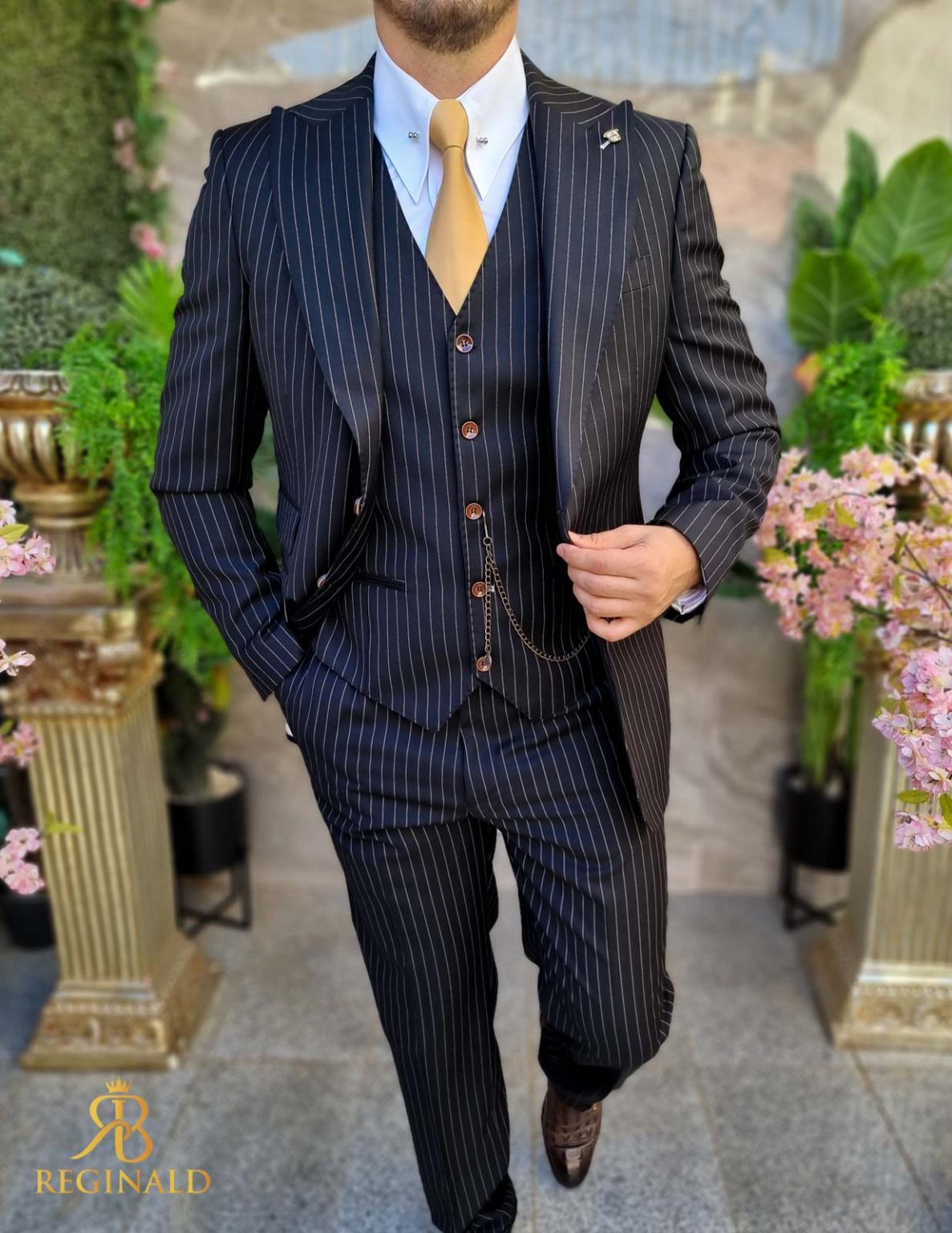 Costum barbatesc 3 piese, negru in dungi - 100% Lana Virgina - C4360