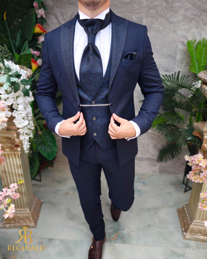 Costume Ceremonie pentru nunta, mire si nas, frac sau cu tunica